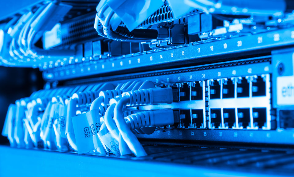 5 Pros And Cons Of Offshore Web Hosting - Jaxtr