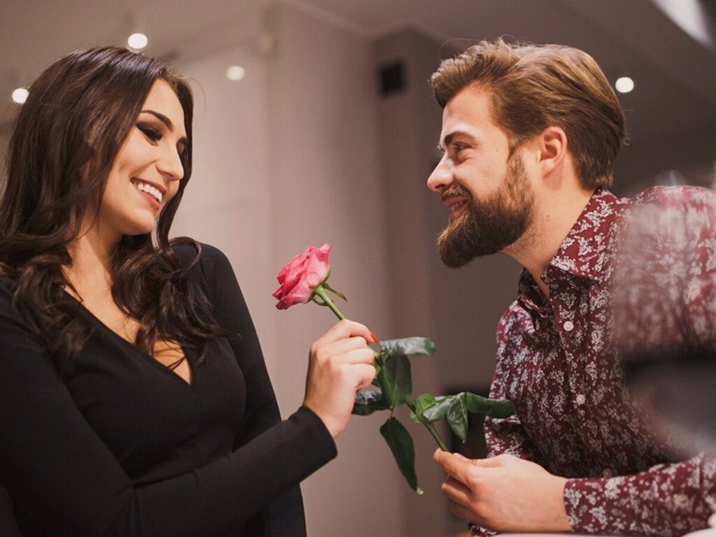 Seduction in Paris: French Pick-Up Lines and Tips for Guys Visiting ...